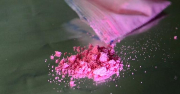 Cocaína rosa: o que é a droga ingerida por brasileira que caiu de ...